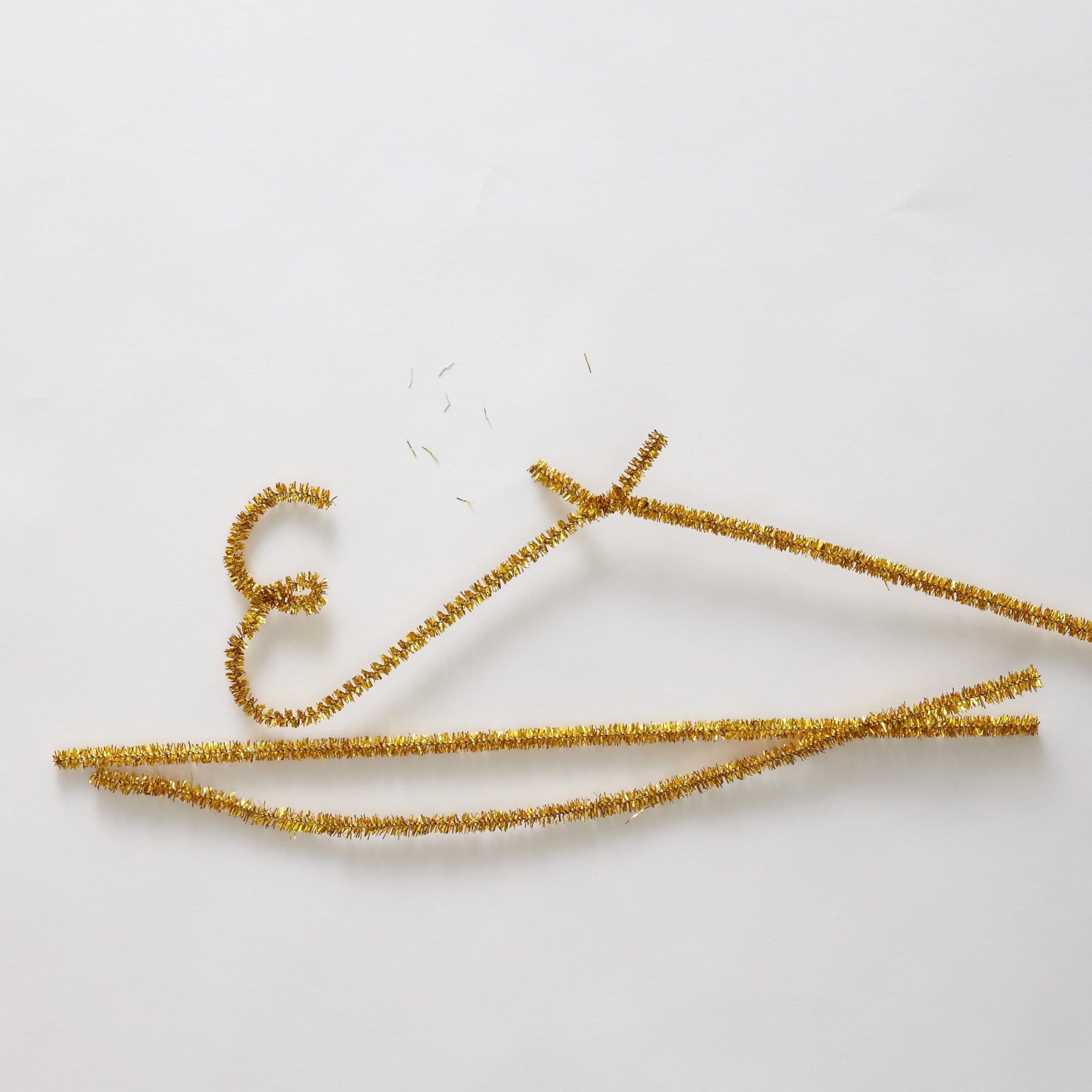 Pipe Cleaner Place Cards | Darcy Miller Designs