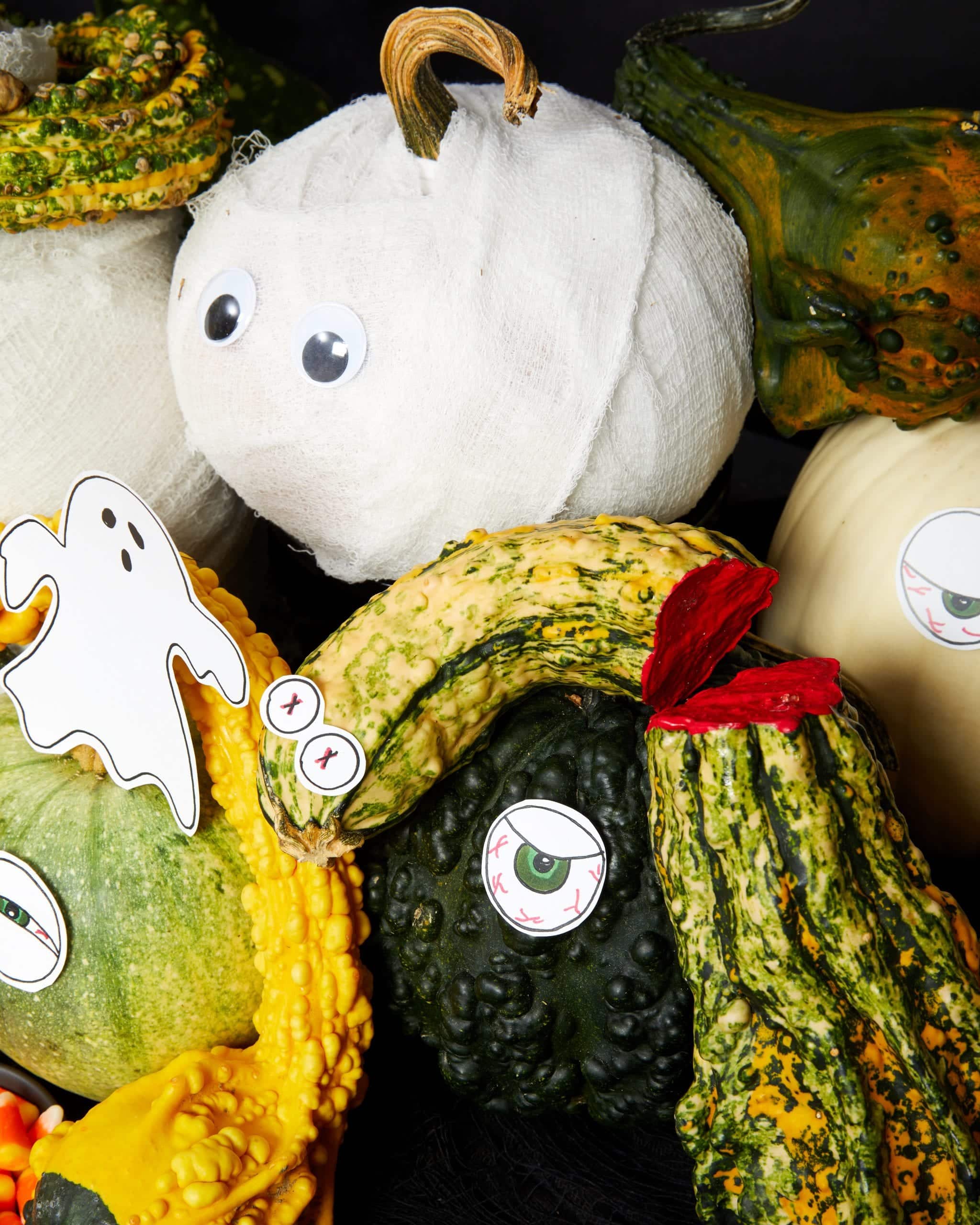 Here are some eye-popping ways to make the most of gourd decor!