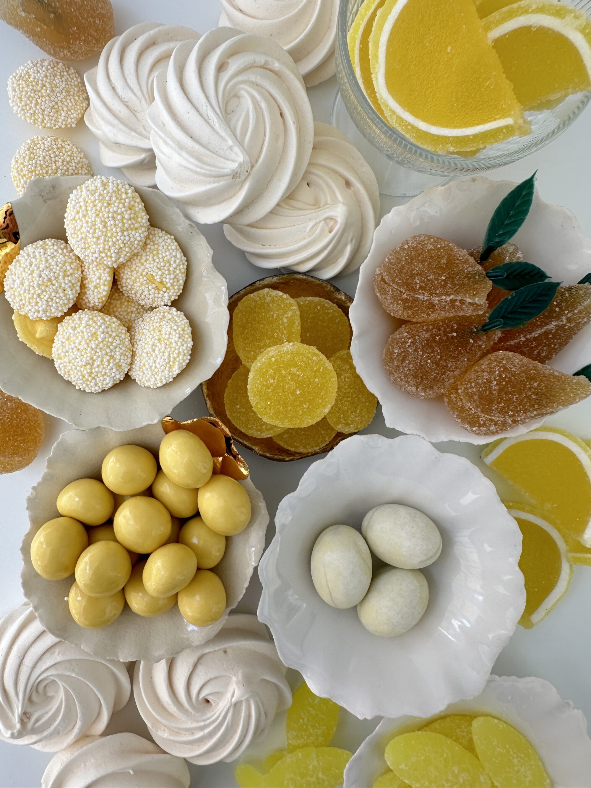 MAKE IT PERSONAL WITH PLACE CARDS